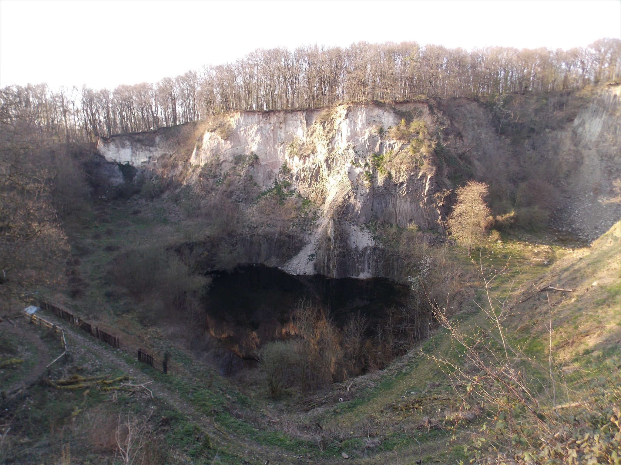 Basaltsteinbruch am Weilberg – Industriekultur Bonn / Siebengebirge